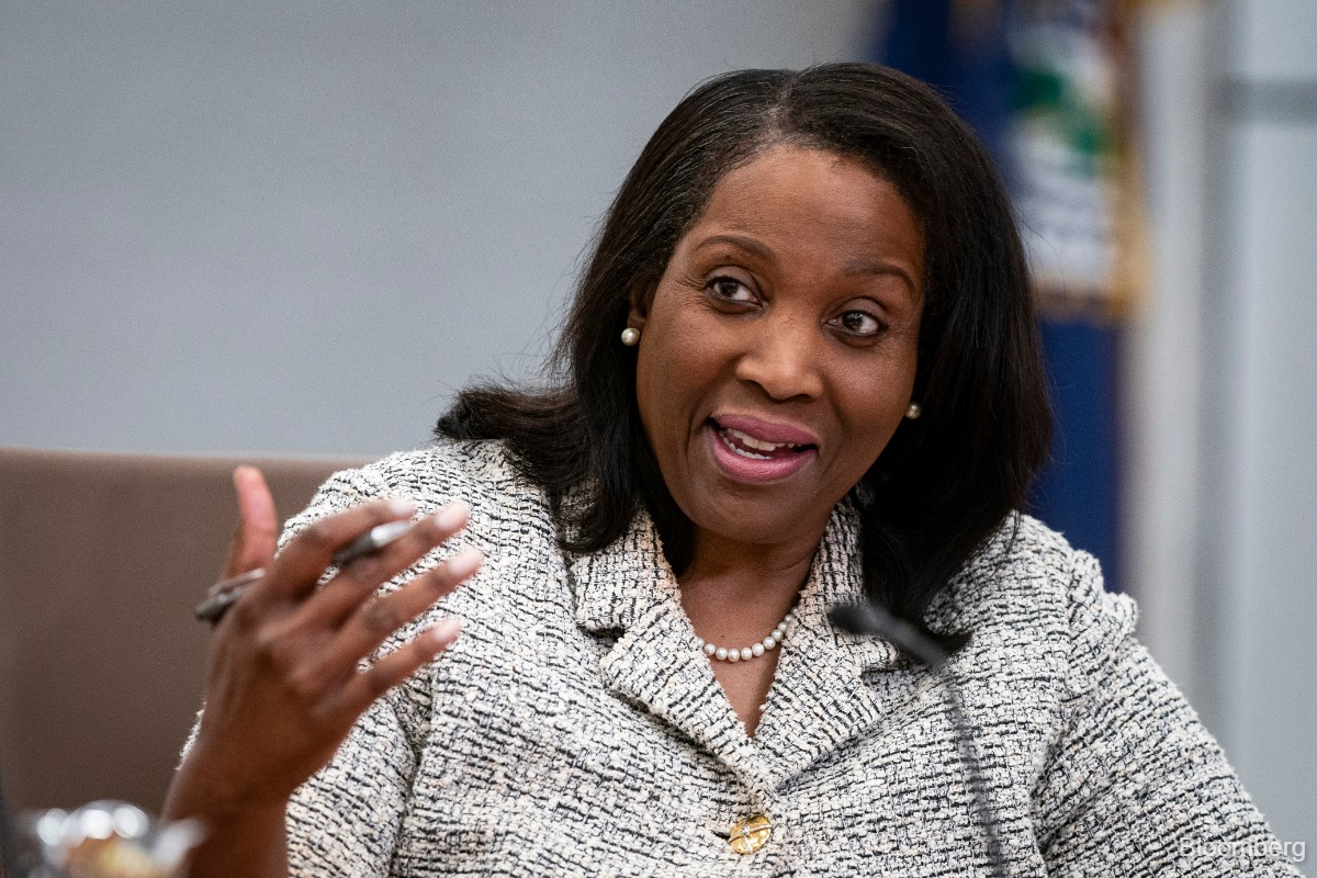 Trump asks Supreme Court to let him fire Fed’s Lisa Cook